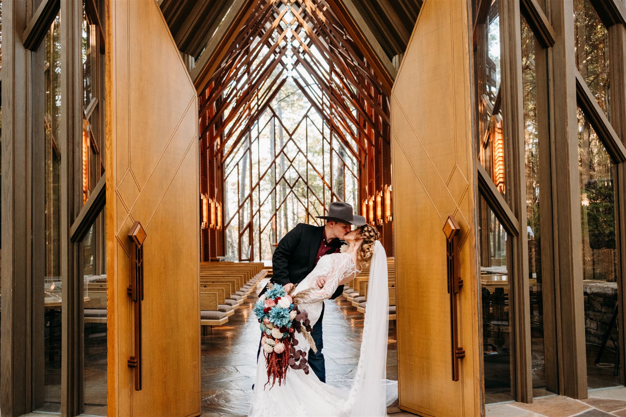 Seasonal Wedding Inspirations at Garvan Woodland Gardens ...